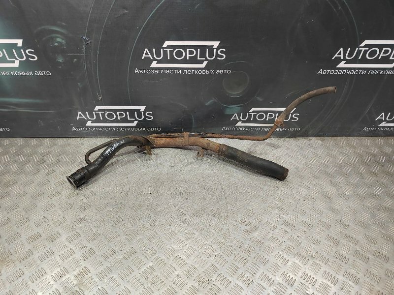 Топливная горловина Ваз Priora 2007 (1.6 16V 21126) Б/У с пробегом