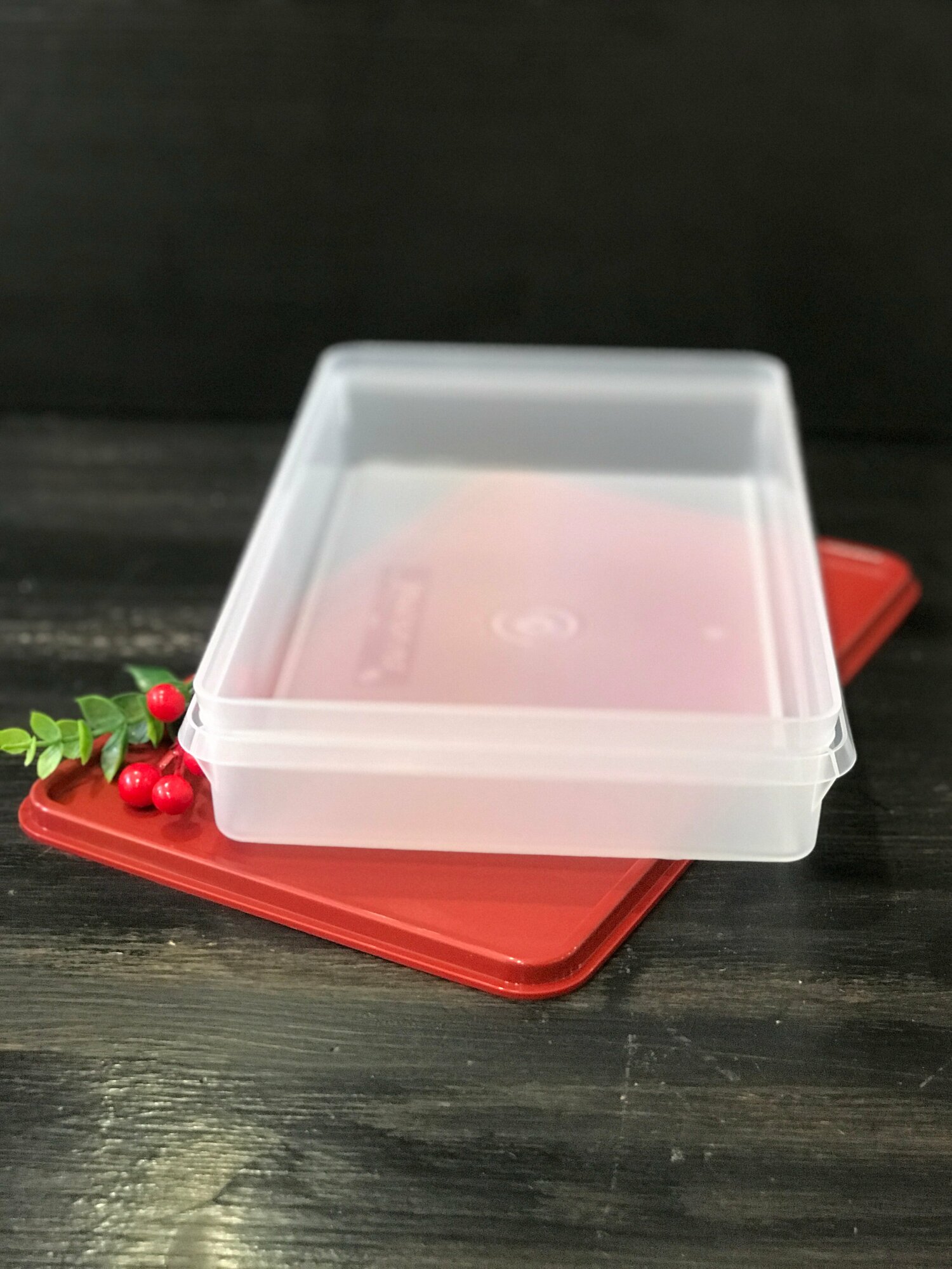 Контейнер для нарезок 2л Tupperware