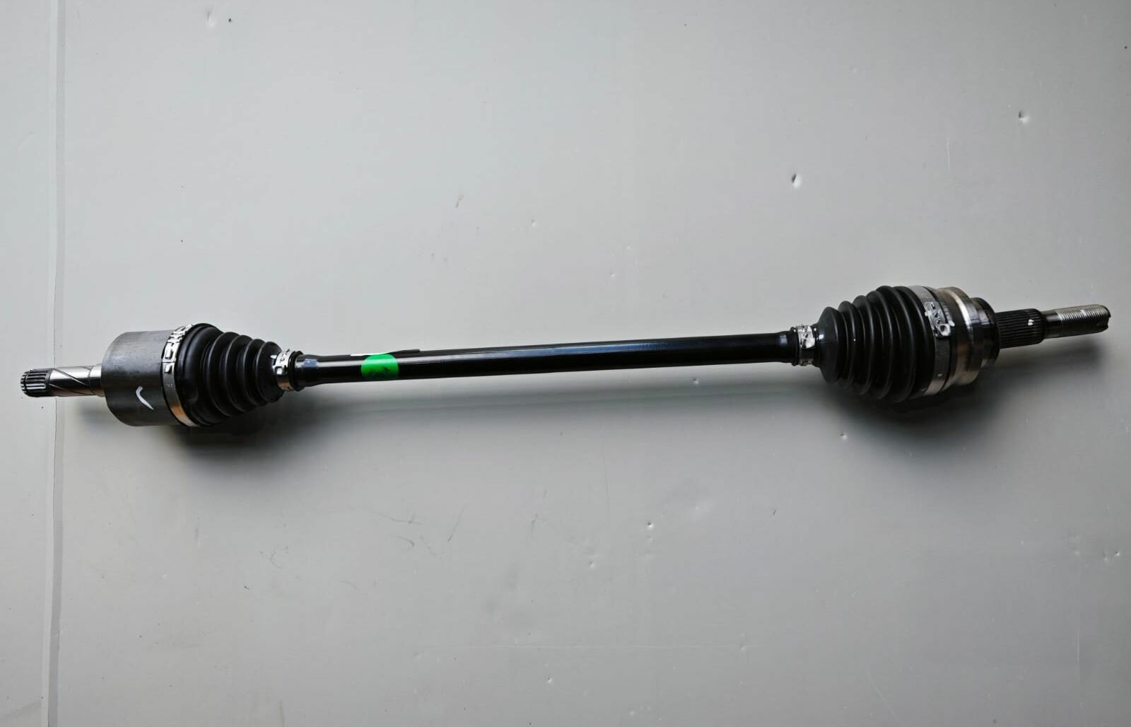 Привод задний правый Geely Monjaro [2.0 16V 8AT внедорожник 4X4 Turbo] 4082101500