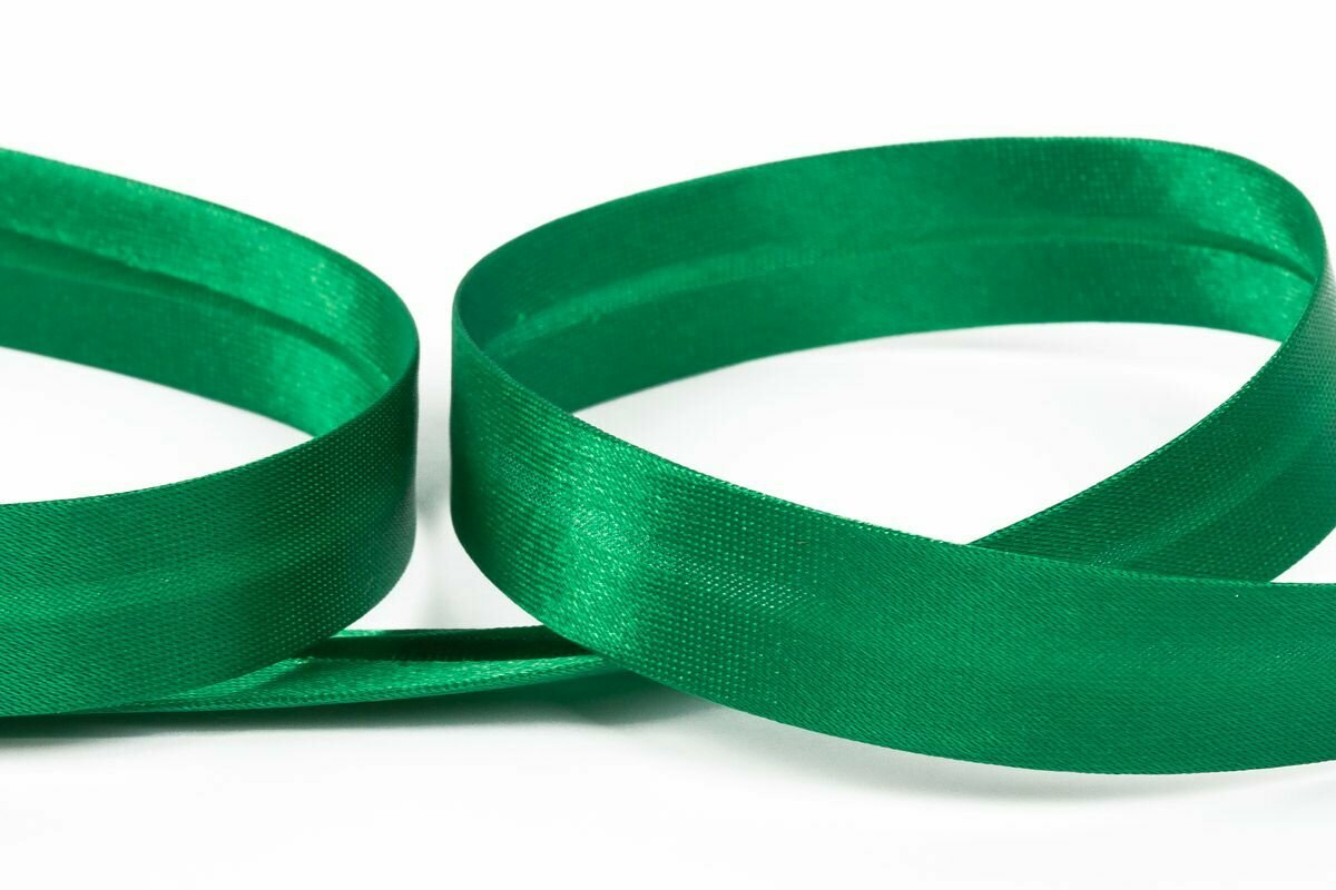 Косая бейка "Gamma" GK-15P 14 - 15 мм 132 м 1 м №061 зелёный