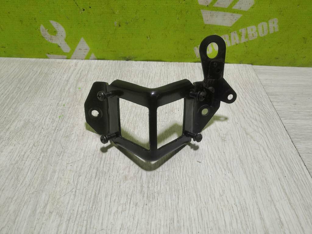 Кронштейн (сопут. товар) Hyundai Accent 2 (+тагаз) 00-12