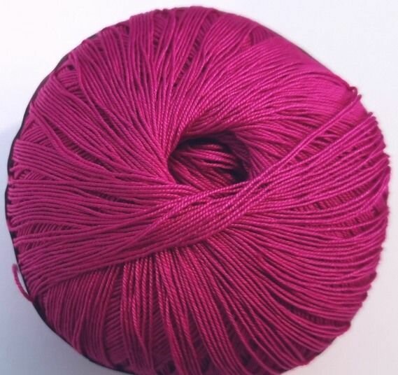 Пряжа Цветное кружево упаковка 4 мотка 50 г. 475 м. цвет 49 фуксия