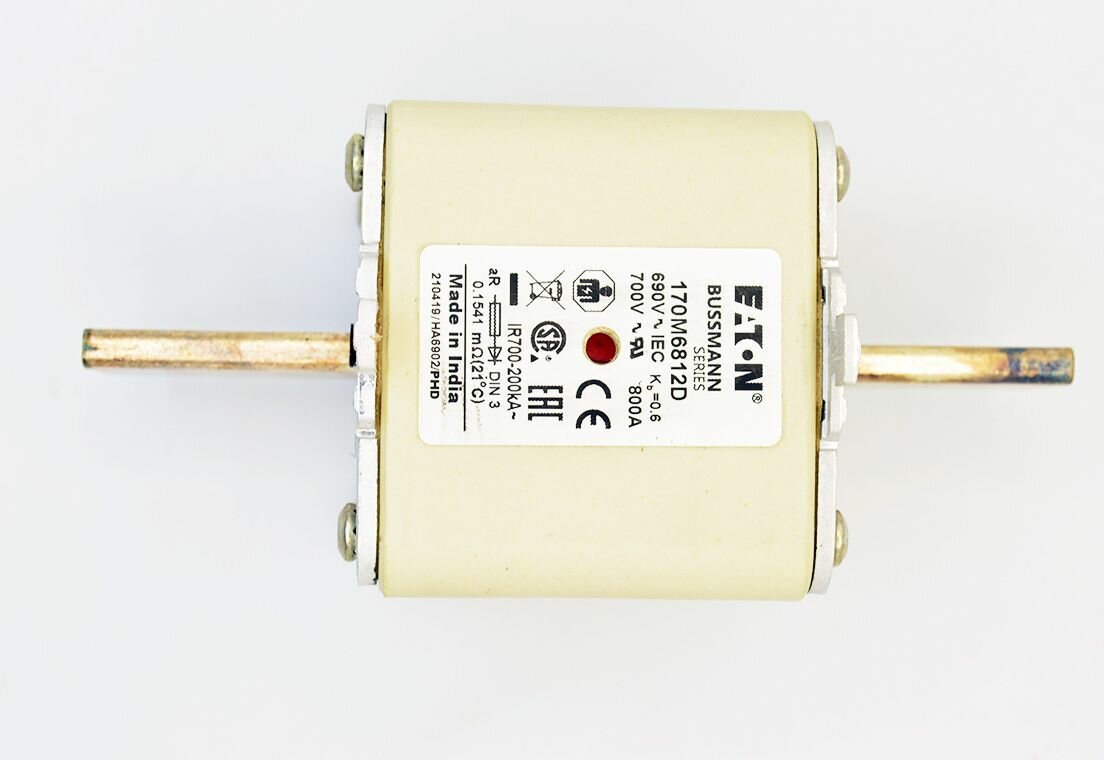 Предохранитель BUSSMANN 170M6812D Предохранитель быстродействующий с характеристикой AR 800А 690В AC DIN3 1шт