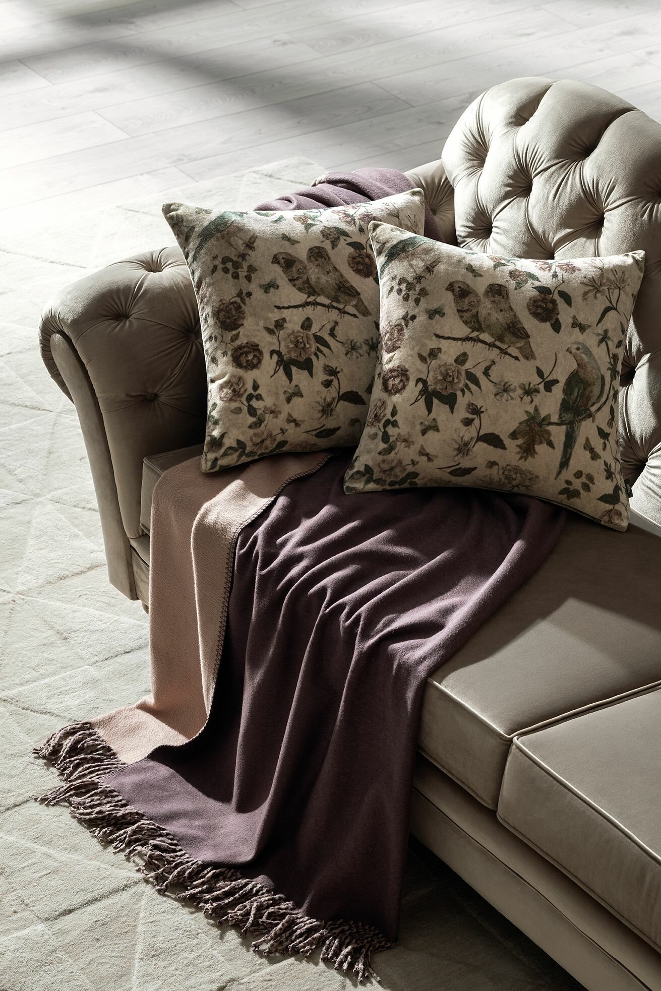 Togas Подушка декоративная "Валастро" бархат, 45x45