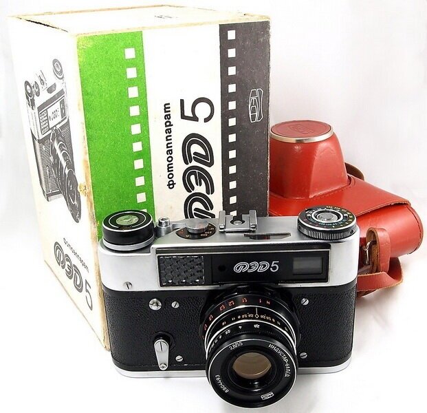Фотоаппарат Фэд 5 + Индустар-61л/д в упаковке