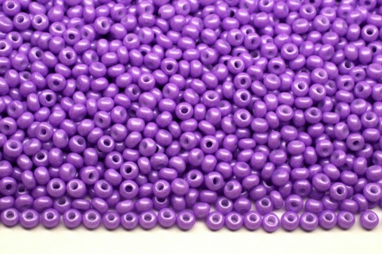 Бисер чешский PRECIOSA круглый 10/0 16928 фиолетовый непрозрачный, 1 сорт, 50г