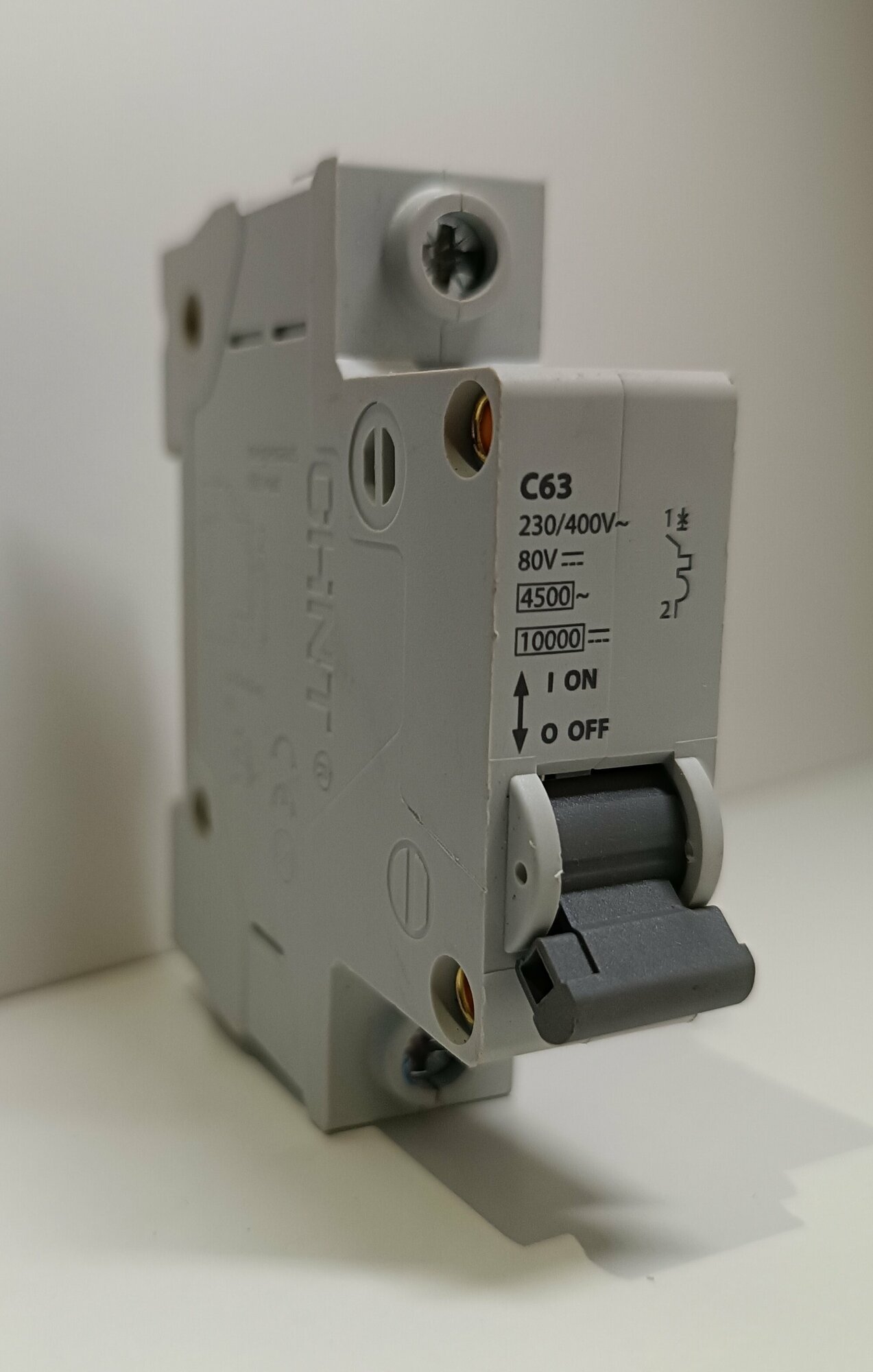 CHINT Автоматический выключатель 1P 63А 10кА тип C