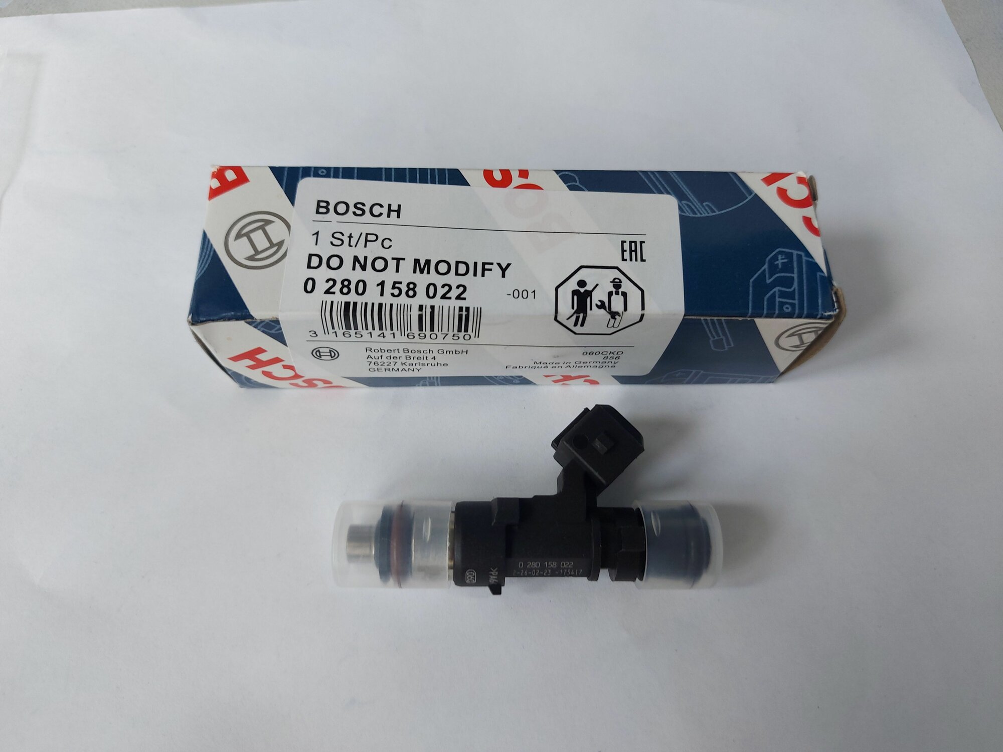 Топливная форсунка ВАЗ-2112, 2110,1118,21124, Калина, Гранта, Приора (1,6 16кл.) BOSCH арт. 0280158022