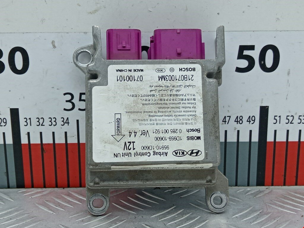 Блок управления Air Bag Kia Carens 2 (UN) 959101D600 арт. 1844888