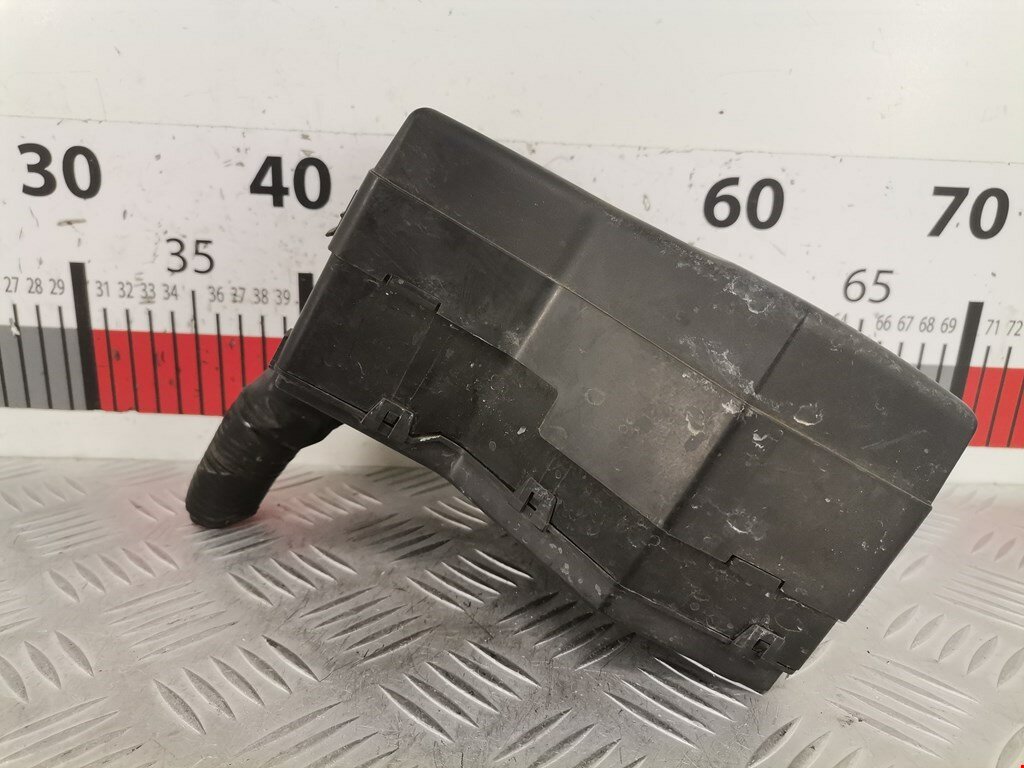 Блок реле Volvo S40 V40 1 30887162 арт. 1497256