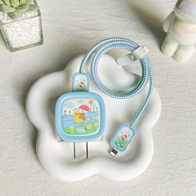 Чехол Cool Yue "Речной утиный медведь", для зарядки Apple Charger Protective Cover, 20Вт, прозрачный