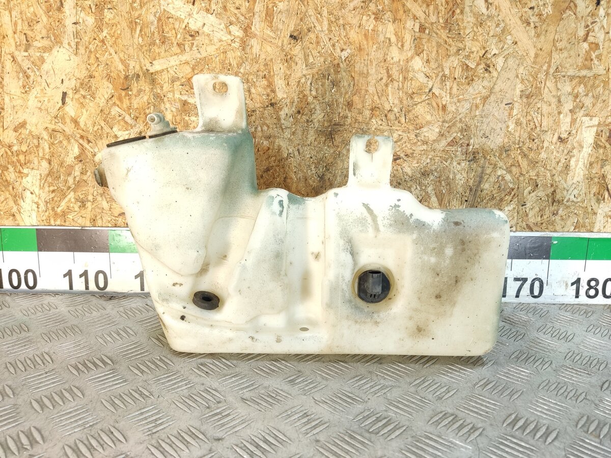 Бачок омывателя лобового стекла BMW 7 1994-2001 61678352897