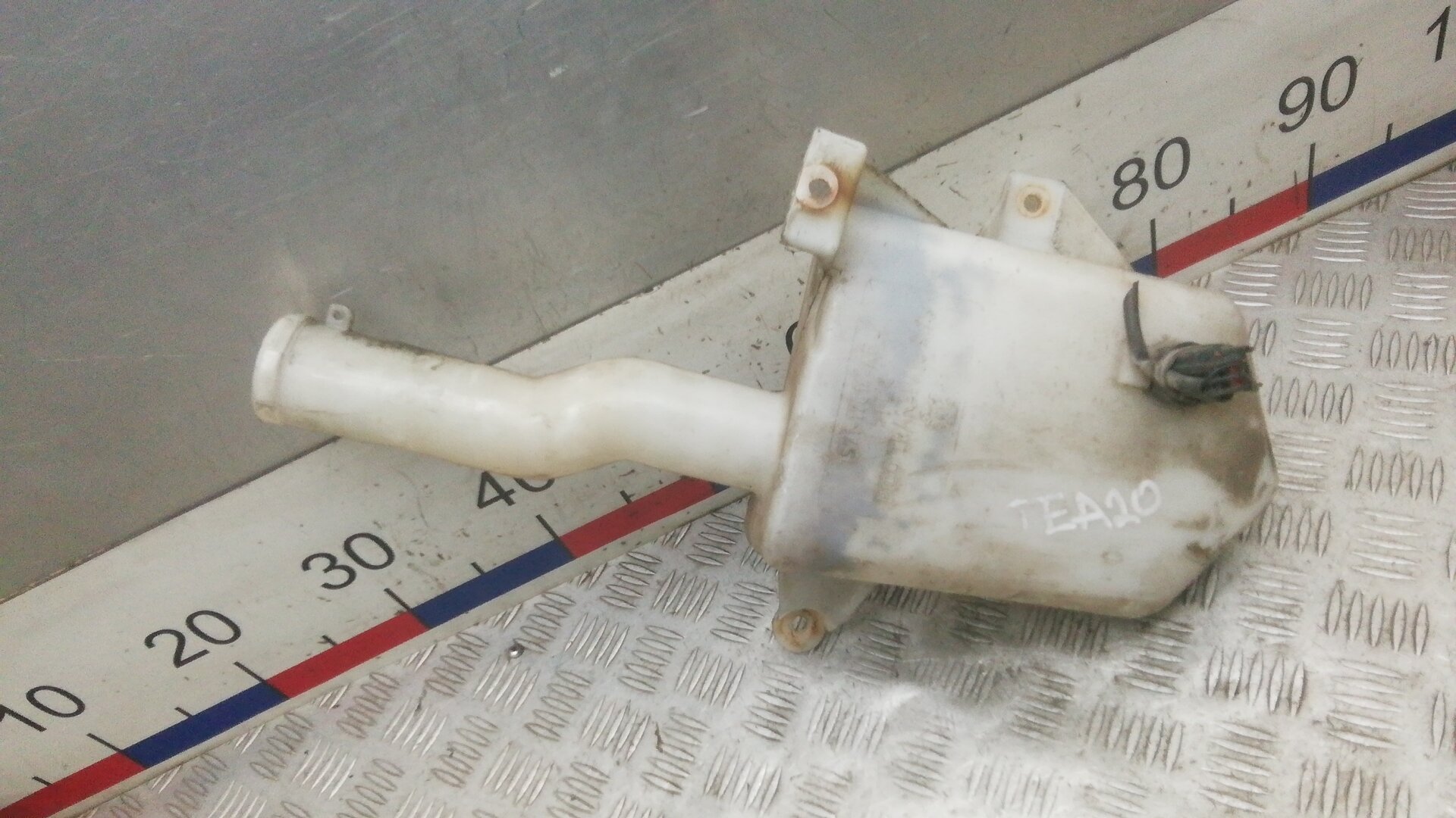 Бачок омывателя FORD MONDEO 3