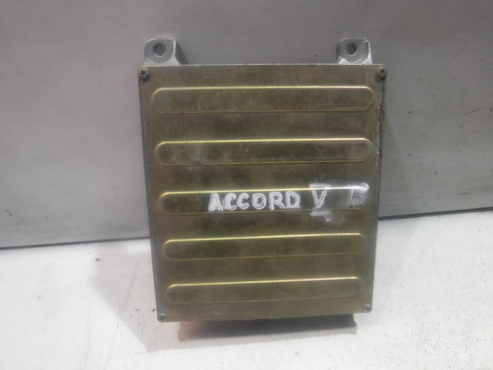 Блок управления двигателем Honda Accord V