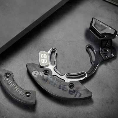 Успокоитель цепи E Thirteen Vario Enduro I05 28-36T Bash Black (CG3VPA-101)