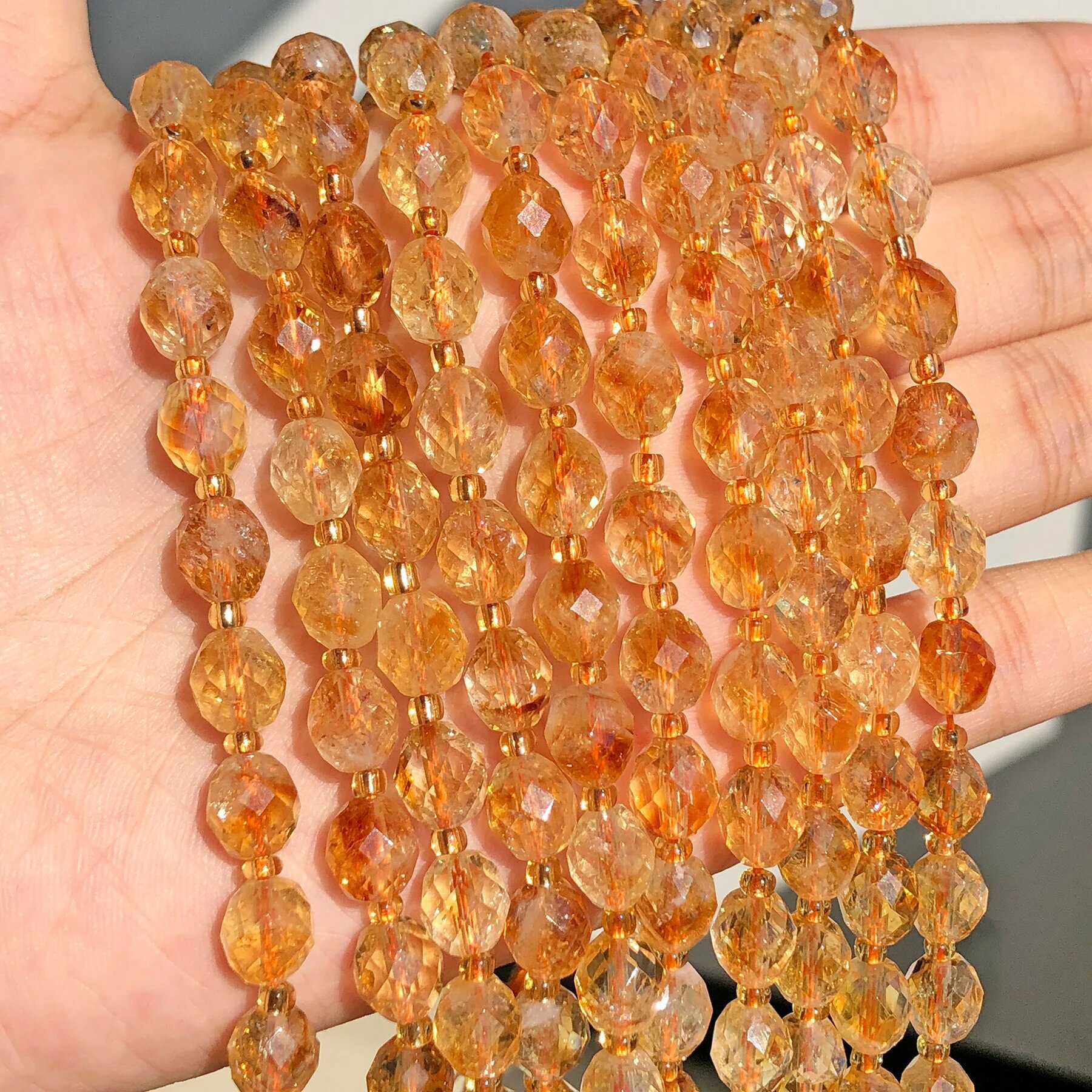 Граненые овальные бусины из апатита, розового кварца, аметиста GMB724 8x7mm 19pcs, citrine
