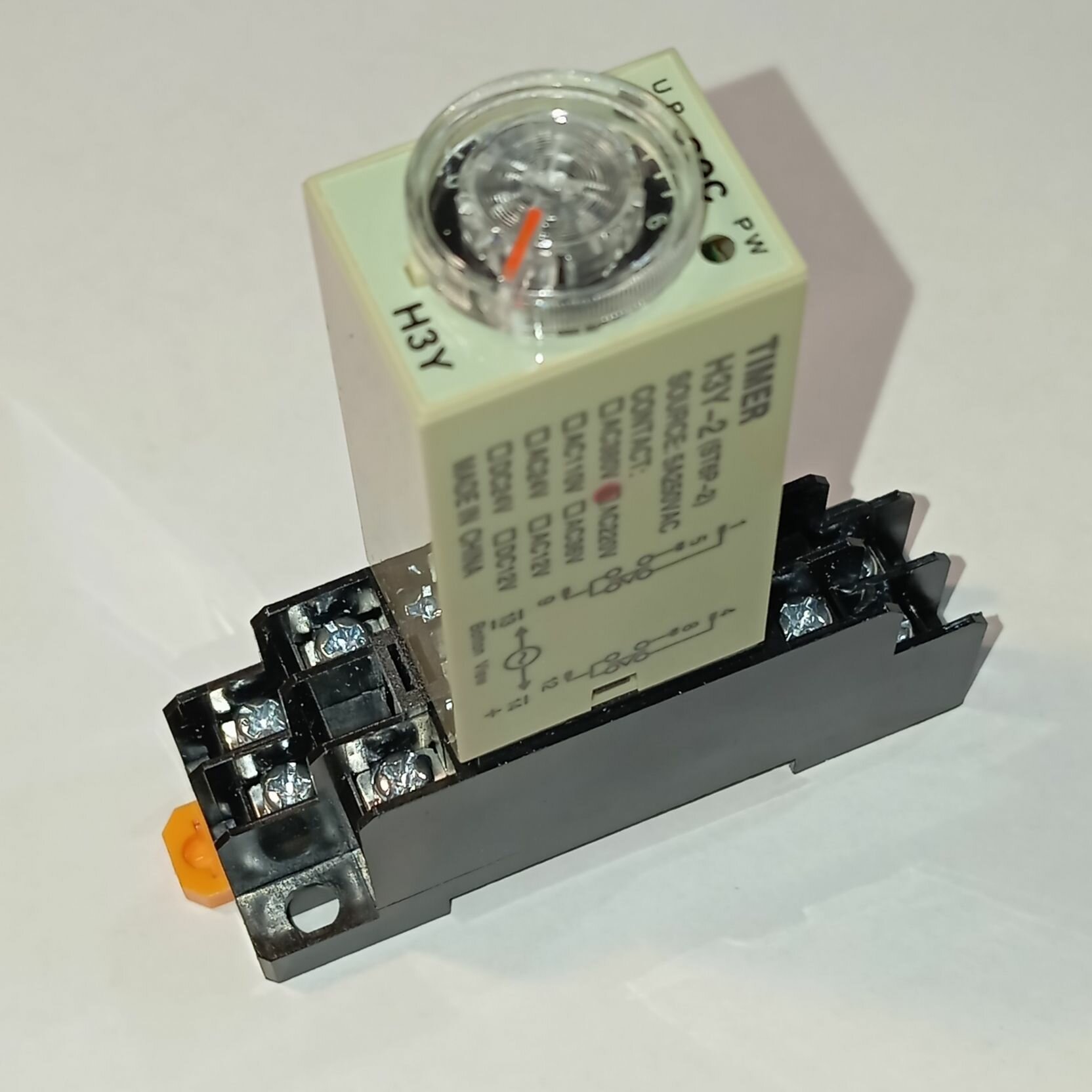 Реле времени 220 В , 10 секунд.