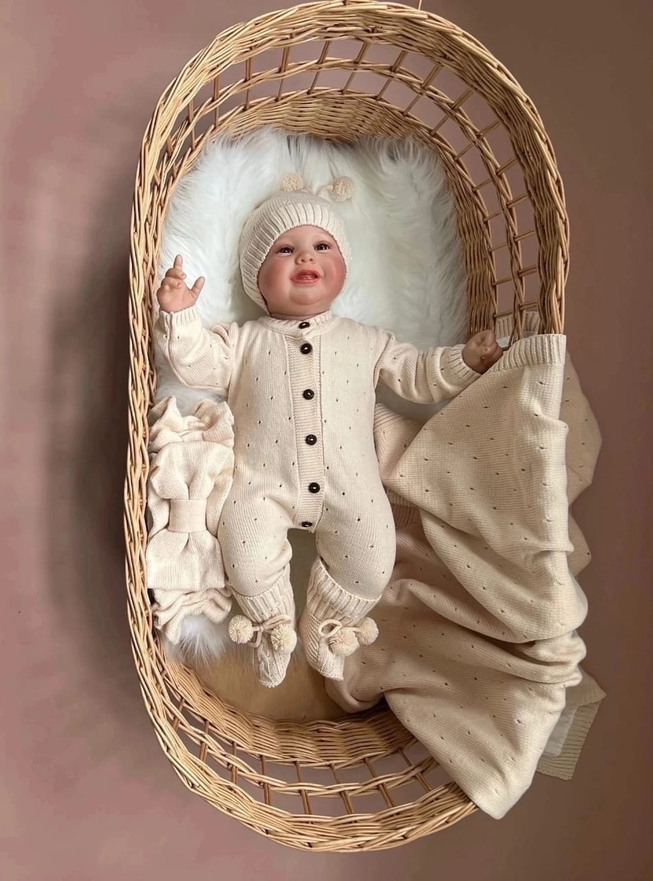 Конверт для новорождённого на выписку вязаный комплект в роддом крем