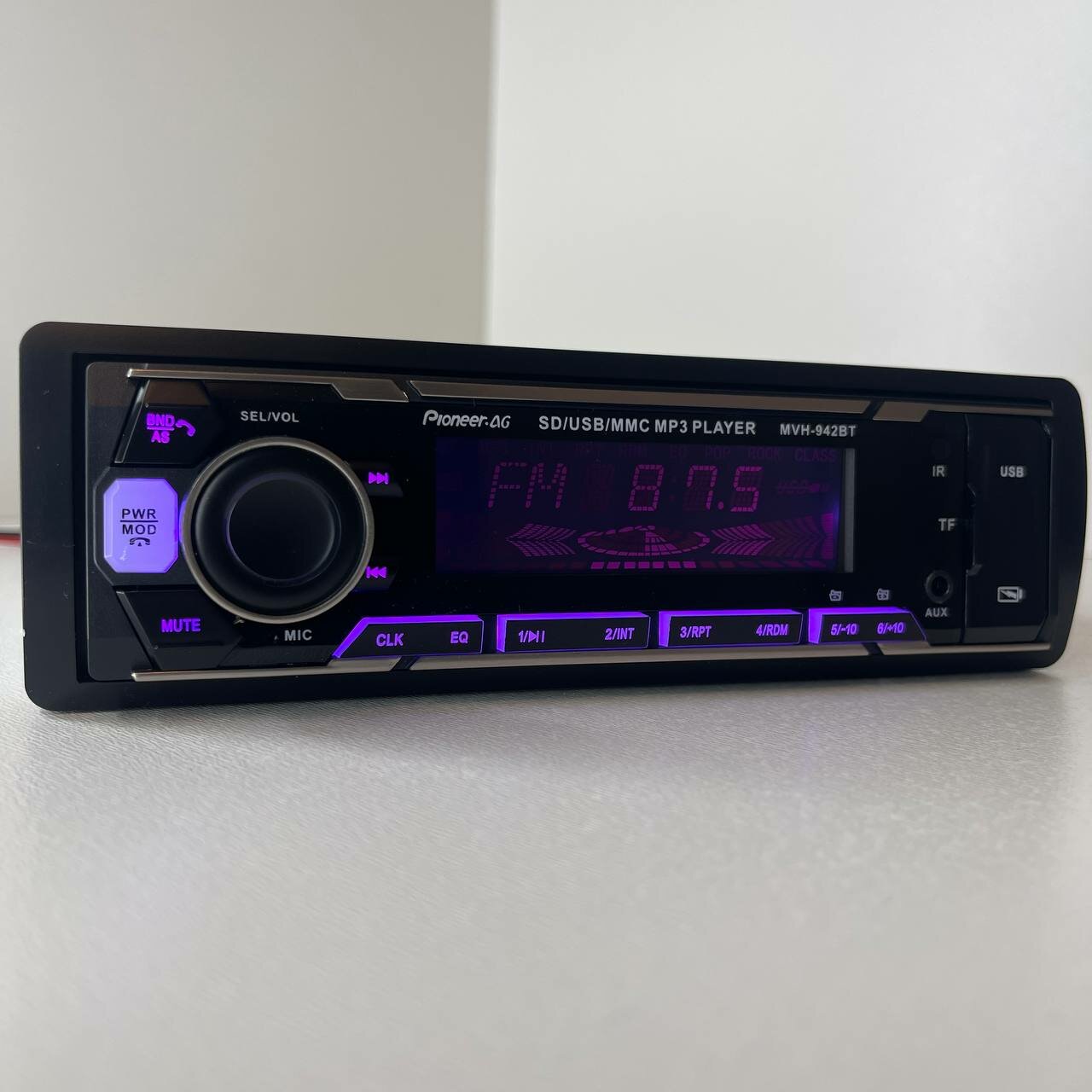 Процессорная автомагнитола 1 din для авто MVH-942BT / расширенный эквалайзер / с Bluetooth, AUX, USB/ управление с приложения