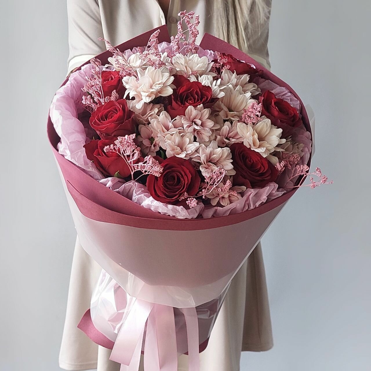 Цветы живые букет из розы и хризантемы "В вихре эмоций" Flor2u