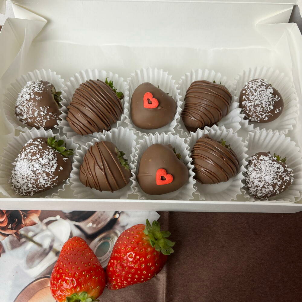 Клубника в шоколаде, Набор ягод клубники в шоколаде "Соблазн" от Мадам Клубники, 10 штук