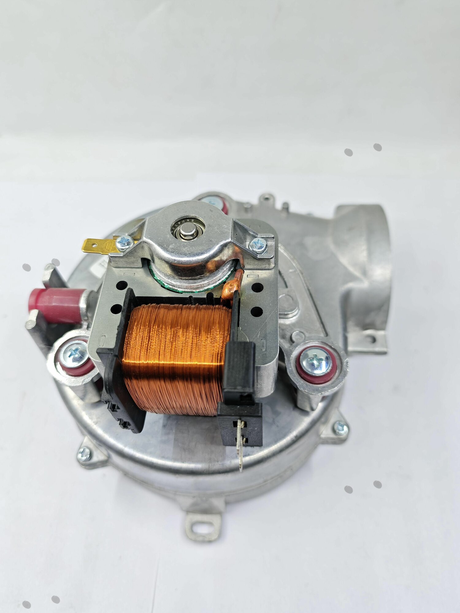 Вентилятор для котлов Ariston Clas Evo System Аристон Egis Plus BS II Matis, Chaffoteaux Alixia S Pigma Evo System 15 18 24 25 FF