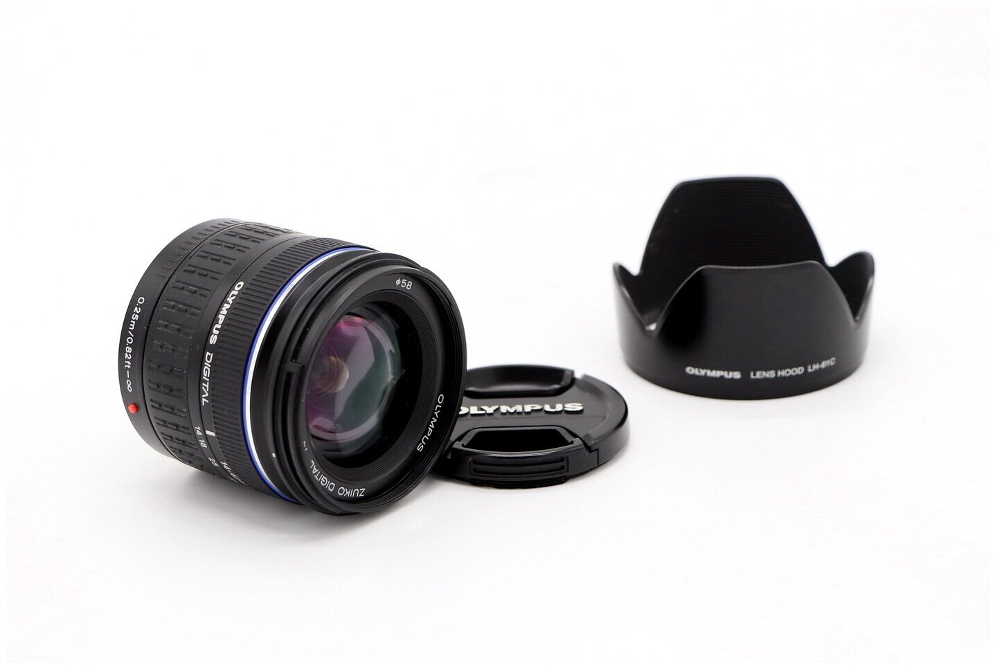 Объектив Olympus Zuiko Digital 14-42mm f/3.5-5.6