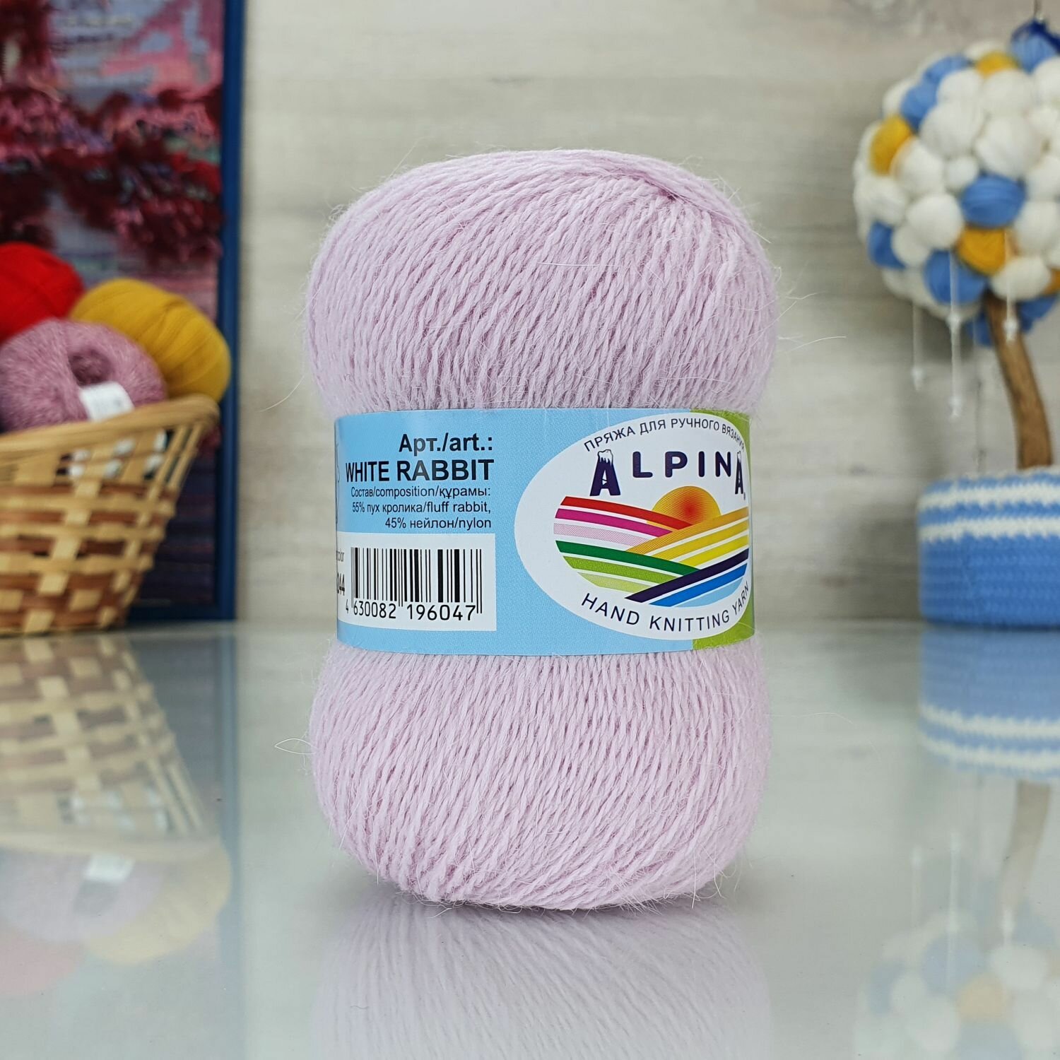 Пряжа WHITE RABBIT, ALPINA, св. розовый - 244, 55% пух кролика, 45% нейлон, 2 мотка, 50 г, 300 м.