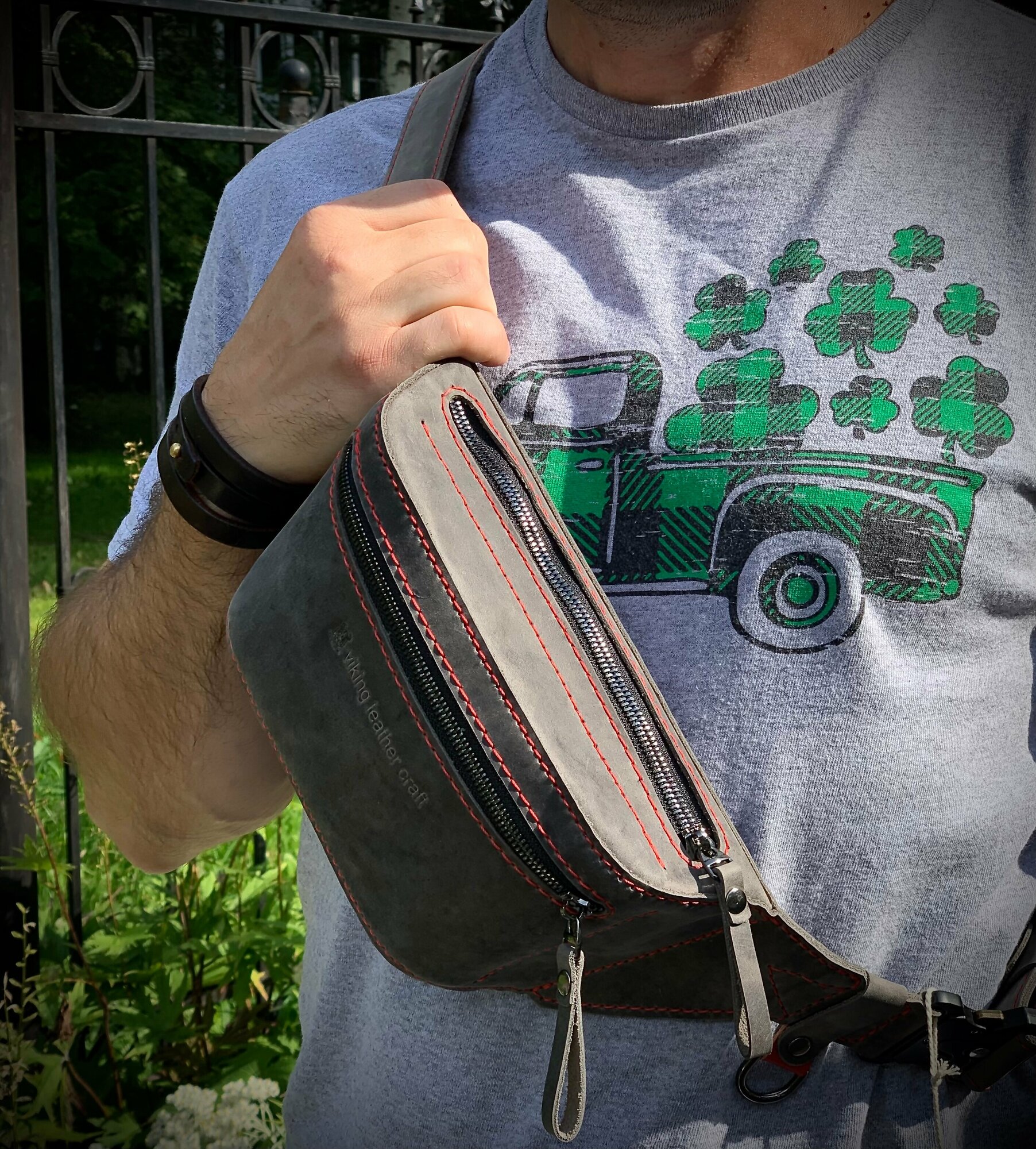 Сумка поясная