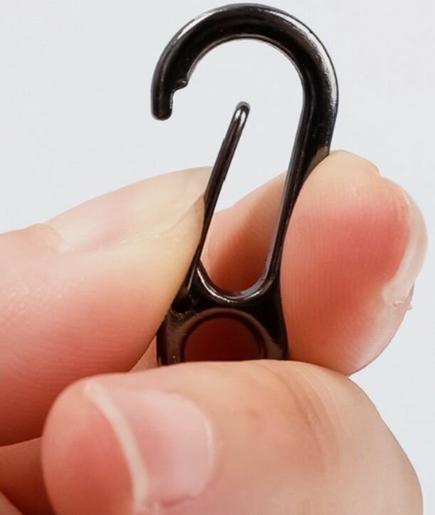 Брелок-карабин