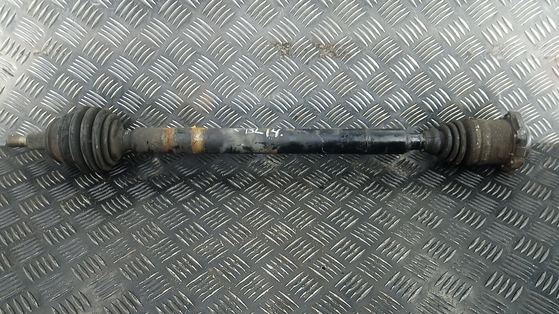 Привод передний правый VOLKSWAGEN GOLF 4