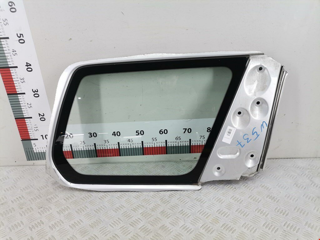 Стекло кузовное заднее правое Subaru Forester 2 (SG) арт. 2118432