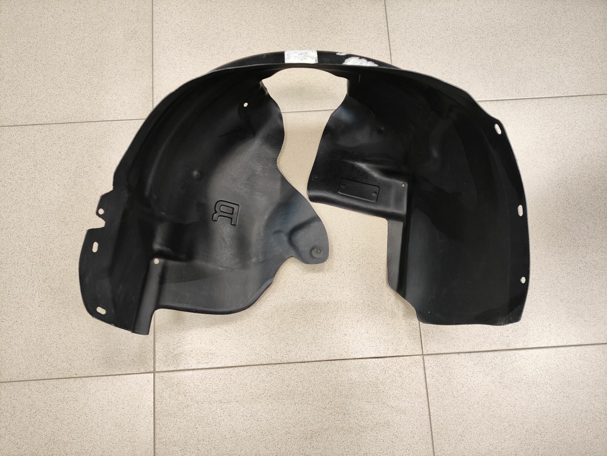 Подкрылок передний правый TOTEM Chery Tiggo 2 [1.5 16V 5MT внедорожник] TOTEM6319002