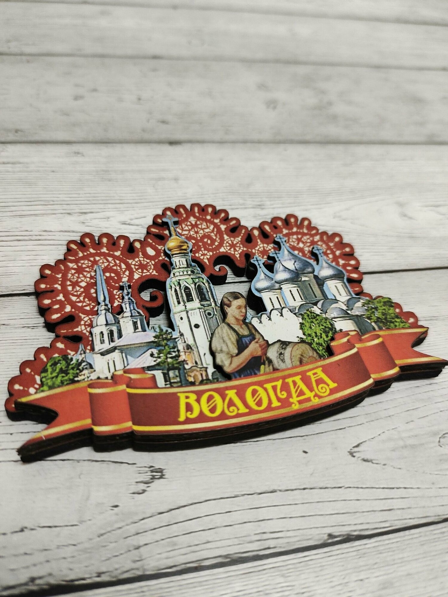 Магнитики на холодильник Вологодский Софийский собор, кружево, красный