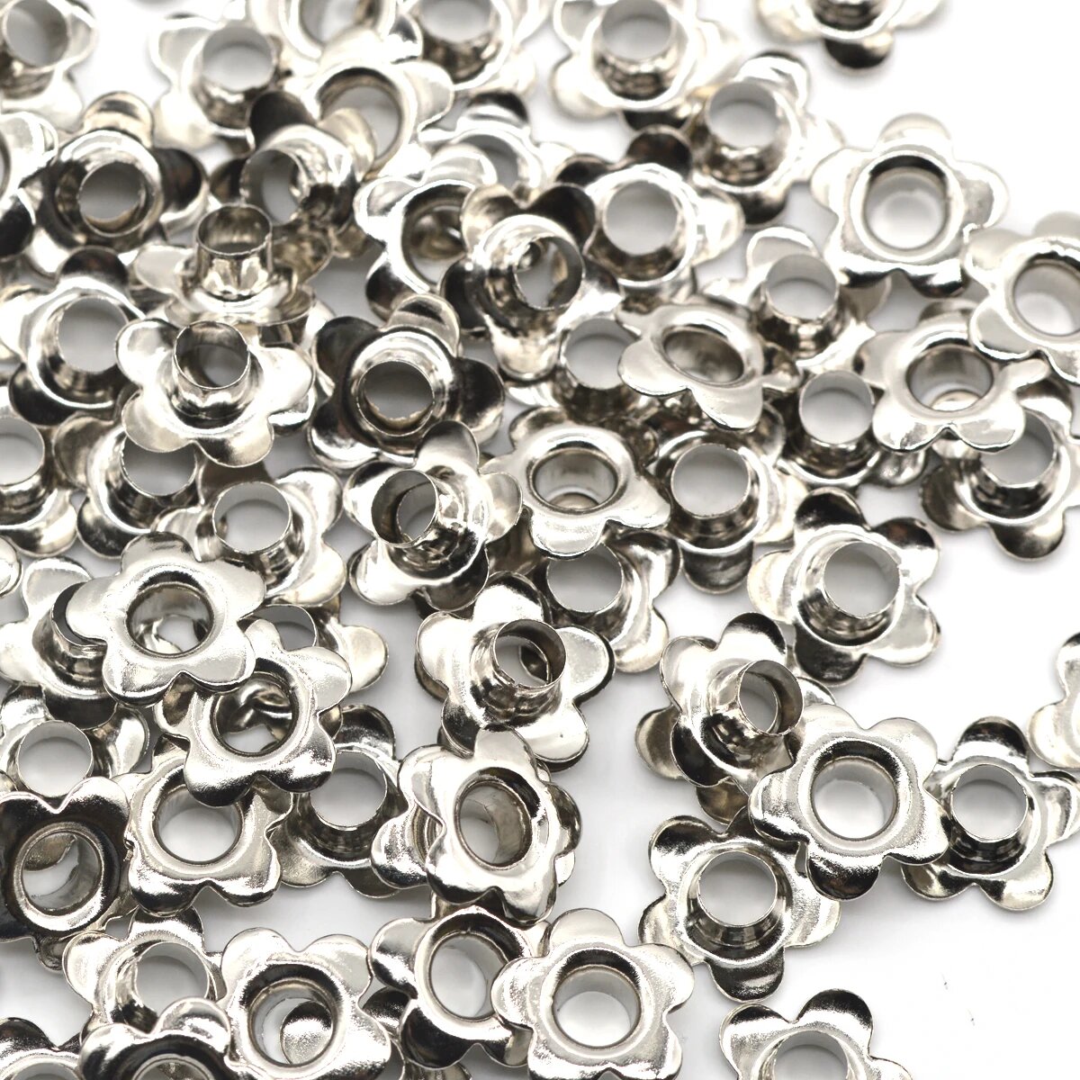 Металлические серебристые люверсы 5 мм с шайбами для кожаных изделий 100 шт