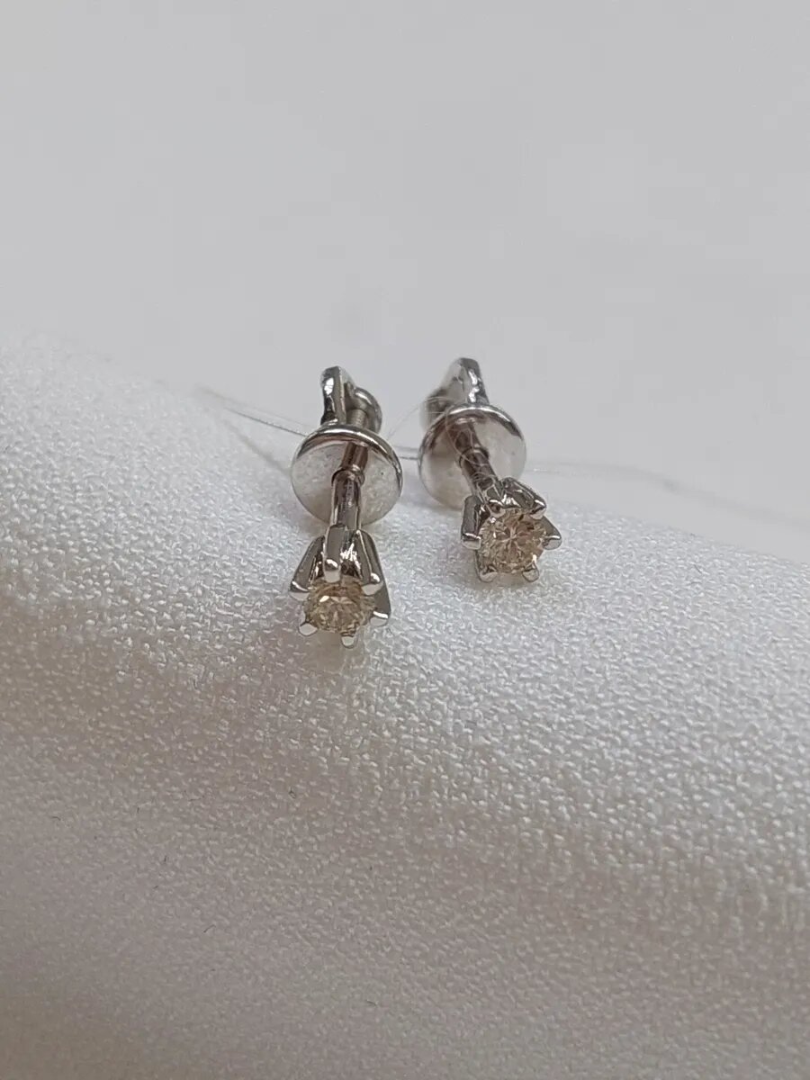 Серьги пусеты Mona Lisa, белое золото, 585 проба, родирование, бриллиант