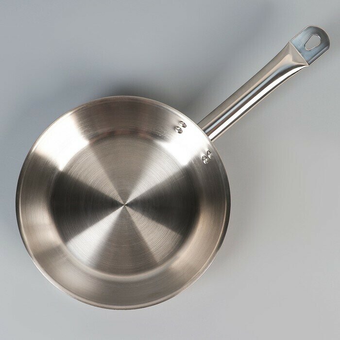 Сковорода Катунь "Общепит", d 24 см, корпус 0,6 мм, дно ТРС 3,5 мм