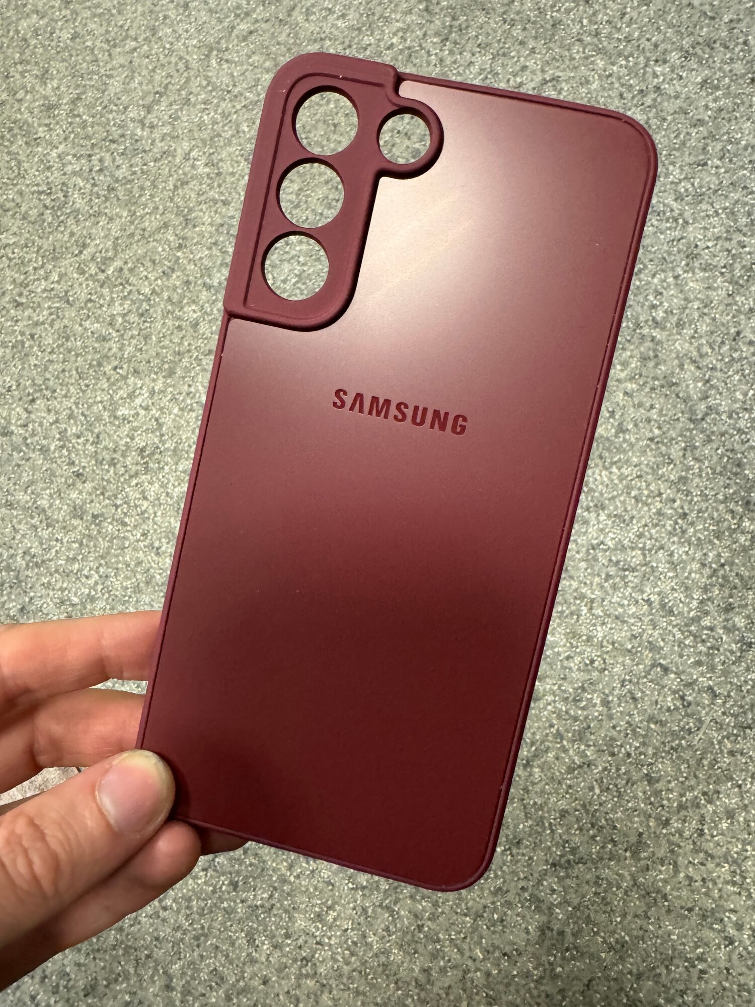 Чехол панель накладка бампер MyPads Log на Samsung Galaxy S22 (SM-S901B) пластиковая крышка c защитой камеры и логотипом матовый бордовый MyPads