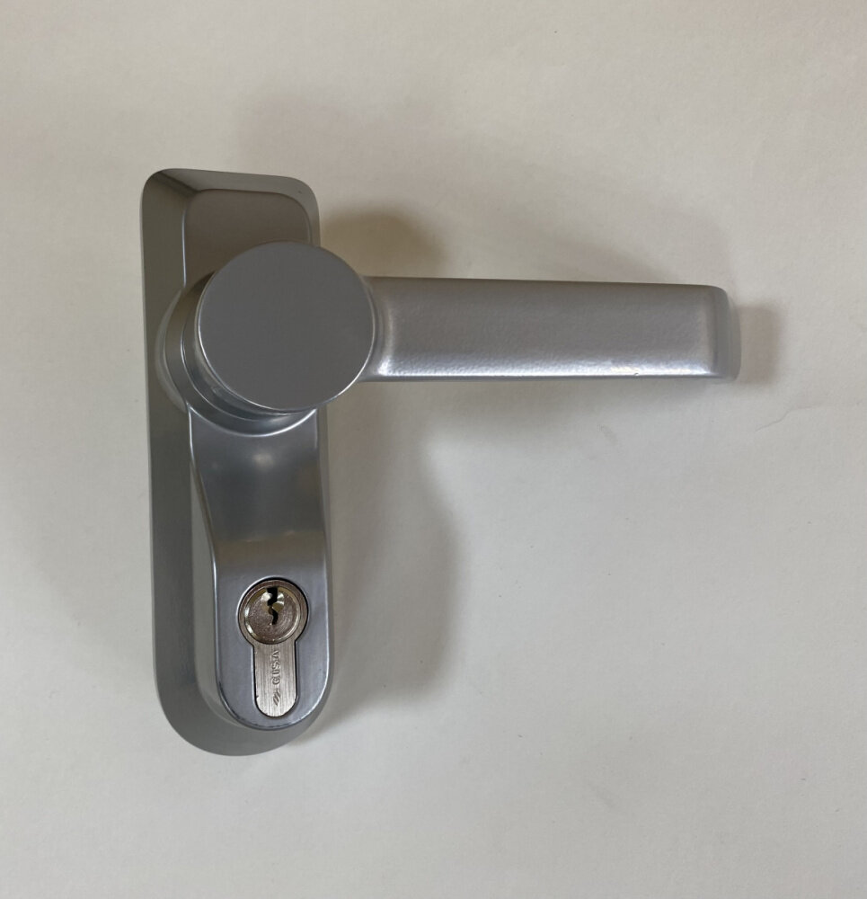 Ручка внешняя со встроенным цилиндром для накладного устройства Антипаника CISA 07078.68.0. B9 - Хром