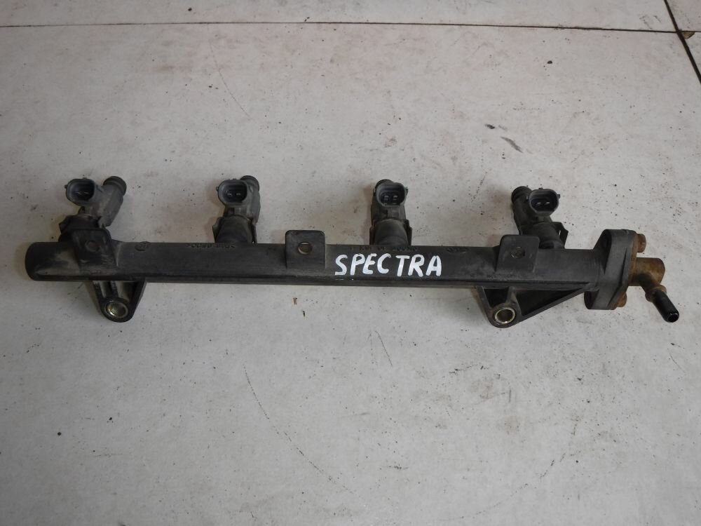 Форсунка топливная Kia Spectra I