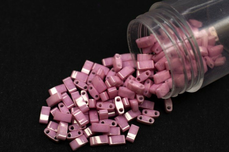 Бисер японский MIYUKI Half TILA #0599 античная роза, глянцевый непрозрачный, 5 грамм