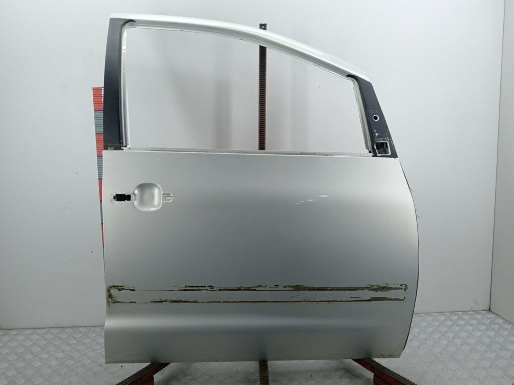 Дверь передняя правая Seat Alhambra 7M3831022E арт. 2108075