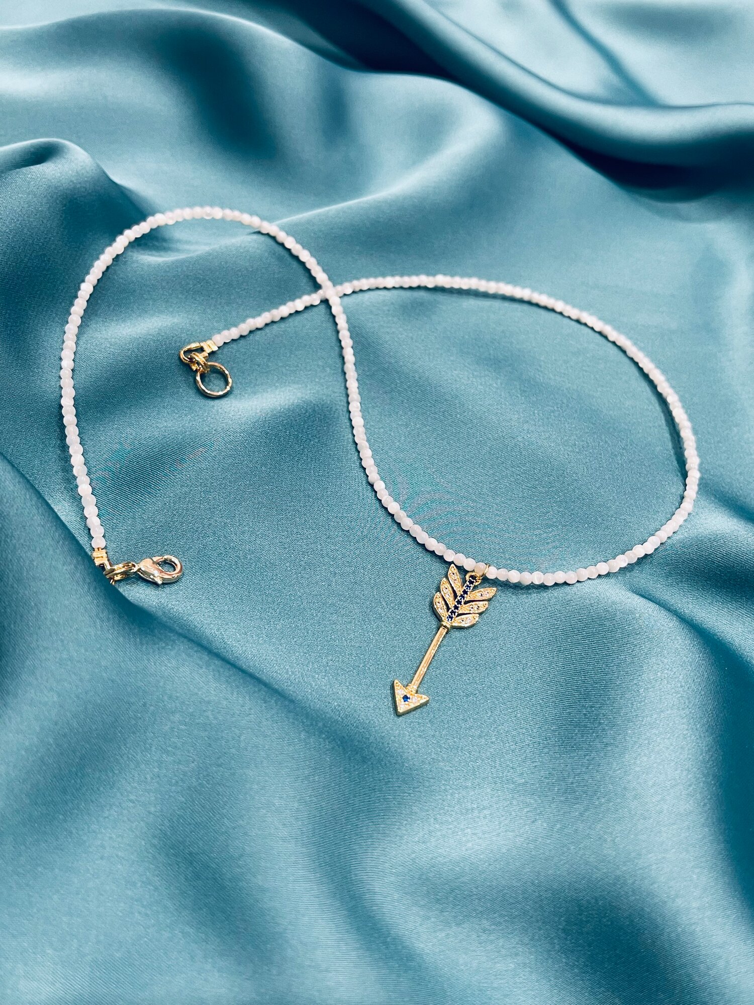 Колье, перламутр