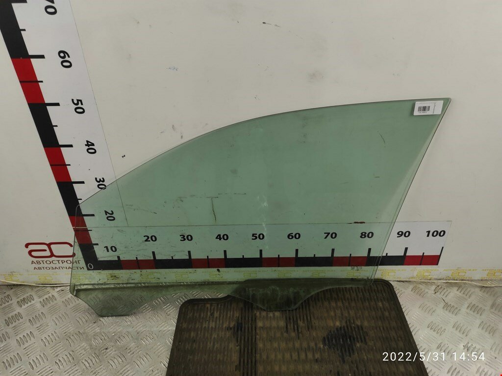 Стекло двери передней правой Volkswagen Touareg 2 7P6845022B арт. 1474802