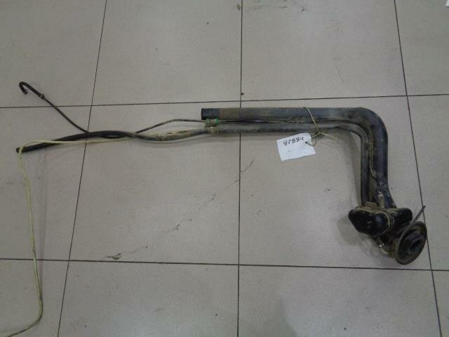 Горловина топливного бака от Iran Khodro Samand 2003>