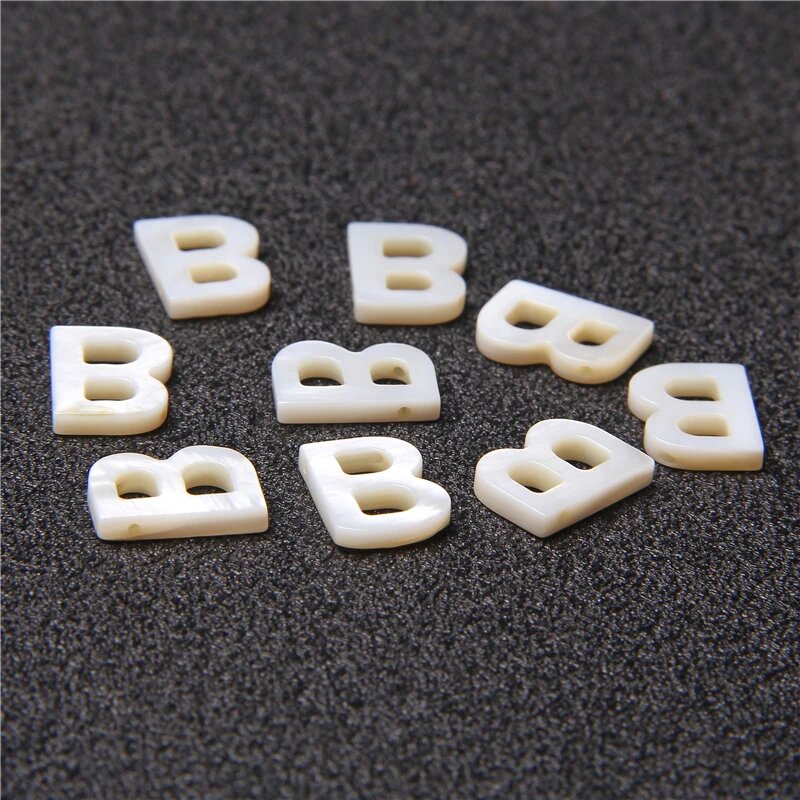 Перламутровые бусины-буквы Vinswet Бежевый, 10 pieces, B 9x12mm