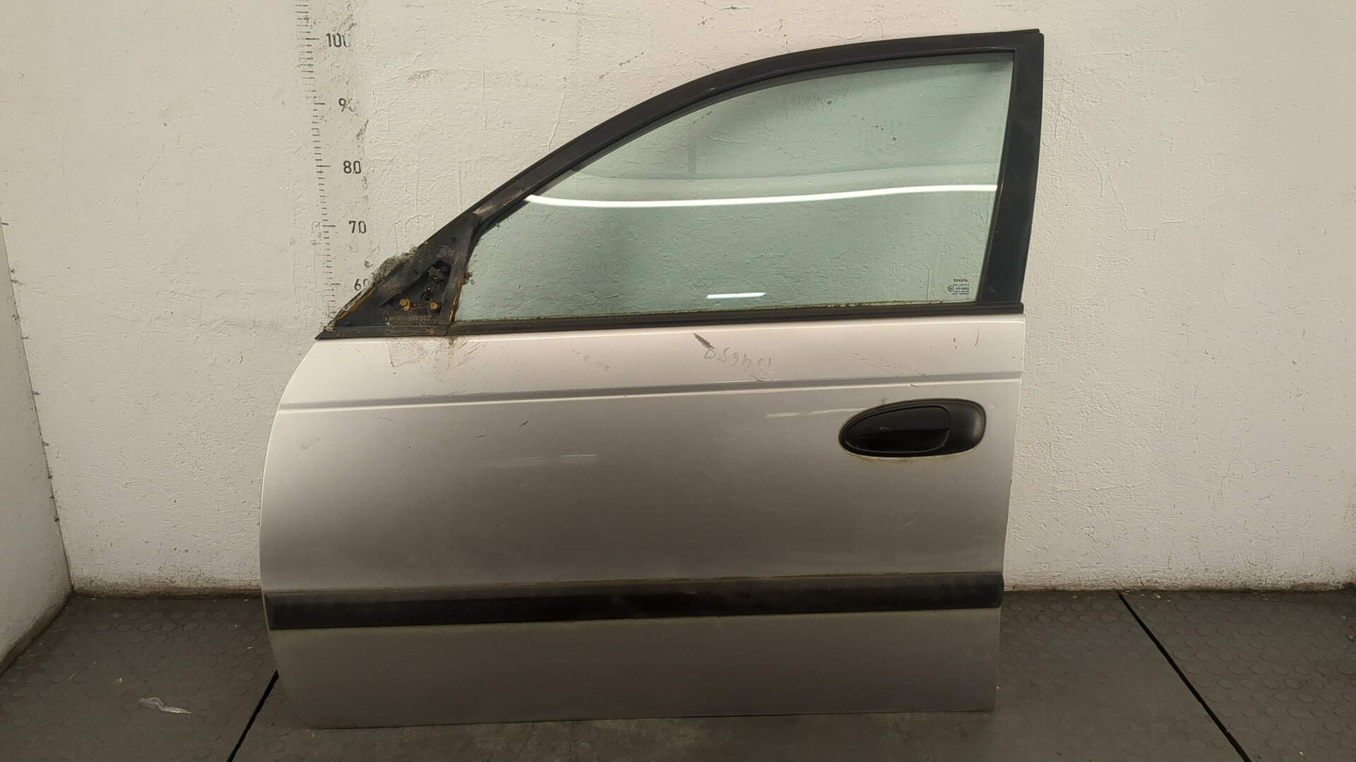 Дверь боковая (легковая) левая передняя Toyota Avensis 1 Б/У