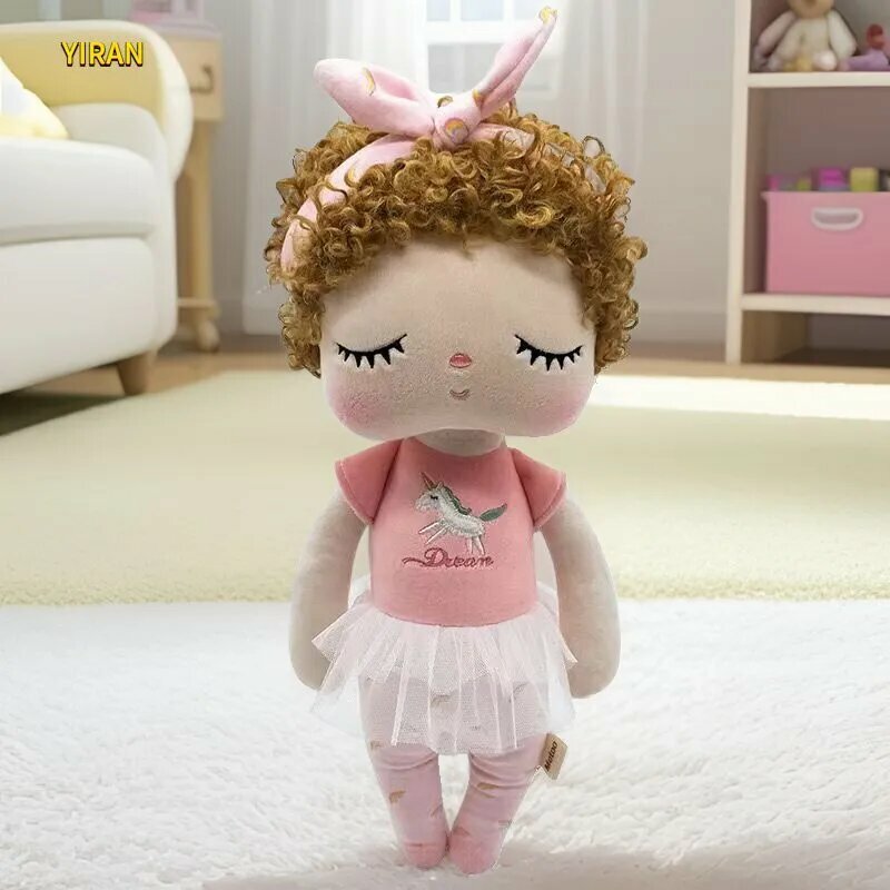 Мягкая кукла Кудряшка в розовом платье