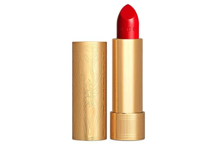 Помада сатиновая женская GUCCI Gold Silk Satin, оттенок #500 Pigeon Blood Red, 3.5г