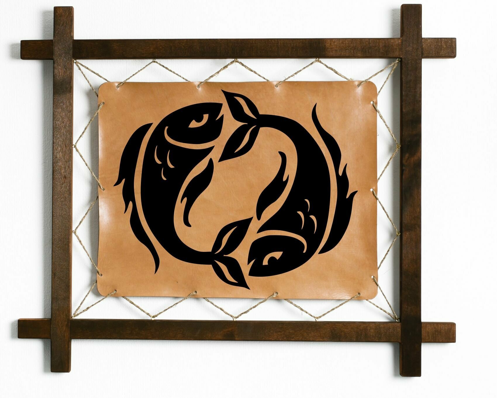 Интерьерная картина из натуральной кожи "Рыбы", декоративное настенное панно в деревянной раме, BoomGift